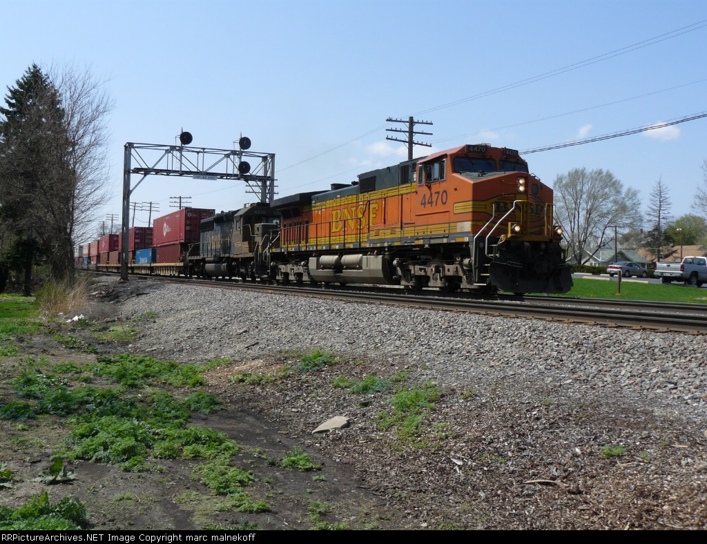 BNSF 4470